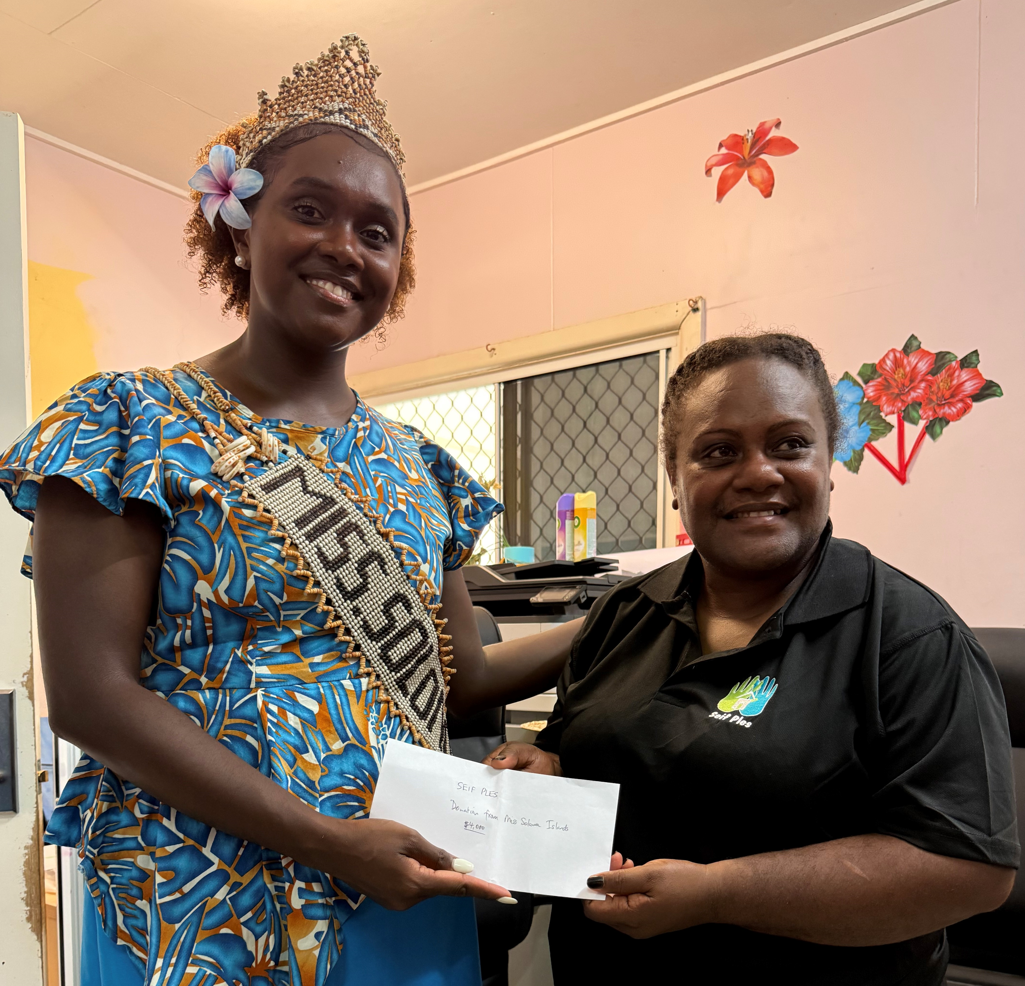 Miss Solomon Islands Donates to Seif Ples Centre | Womens Media Solomon ...